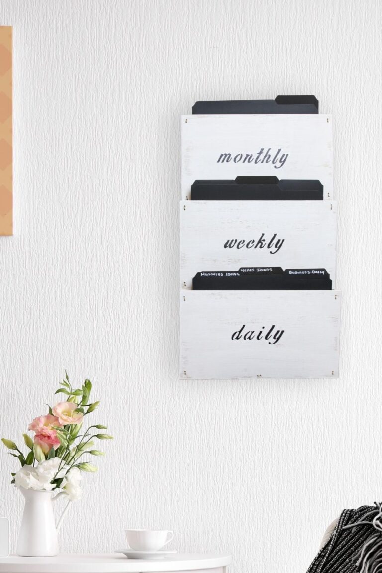 DIY WALL MOUNTED FILE ORGANIZER | Sewpapilla